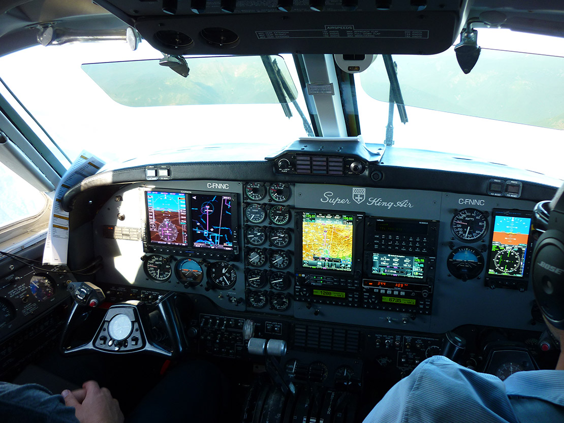 Beechcraft Super King Air 200 – Maxcraft Avionics